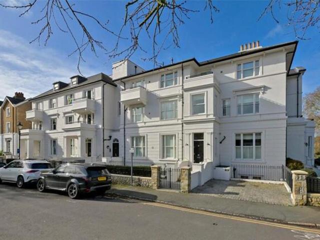 For Sale 3 Bedroom Apartment Windsor Windsor And Maidenhead DS101677487