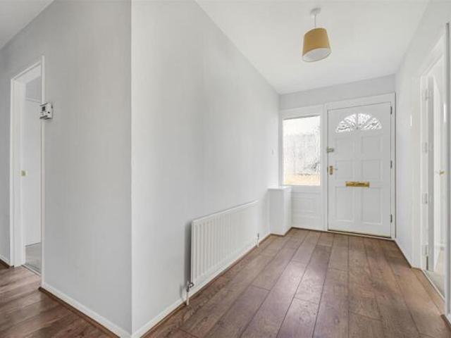 For Sale 3 Bedroom Bungalow Caversham Berkshire DLS101777786