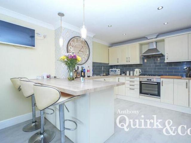 For Sale 3 Bedroom Bungalow Canvey Island Essex DS99808712