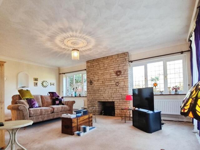 For Sale 3 Bedroom Bungalow Central Bedfordshire Central Bedfordshire DLS101100267