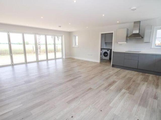 For Sale 3 Bedroom Bungalow Central Bedfordshire Central Bedfordshire DS99277932