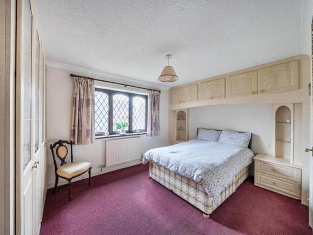 For Sale 3 Bedroom Bungalow Cheltenham Gloucestershire DLS99895239