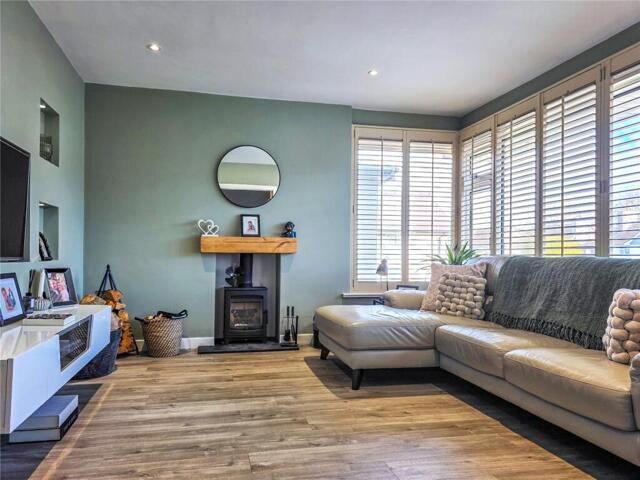 For Sale 3 Bedroom Bungalow Christchurch Dorset DLS98903255