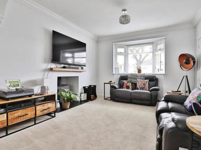For Sale 3 Bedroom Bungalow Christchurch Dorset DLS100953632