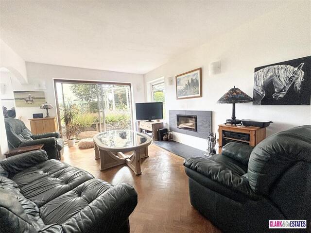 For Sale 3 Bedroom Bungalow Clapham Bedfordshire DLS100881584
