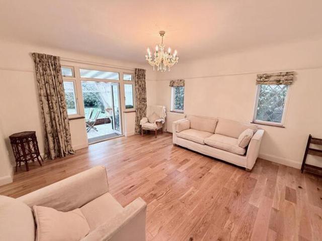 For Sale 3 Bedroom Bungalow Croydon Greater London DLS98649046