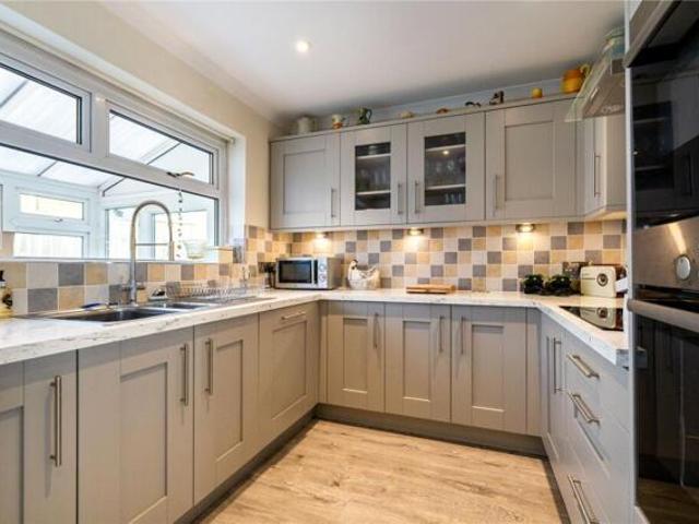 For Sale 3 Bedroom Bungalow Appledore Appledore DS101675619