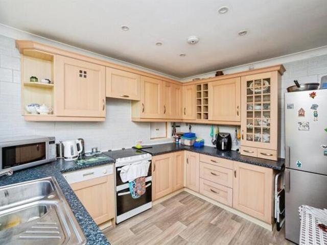 For Sale 3 Bedroom Bungalow Barnsley South Yorkshire DS98687394