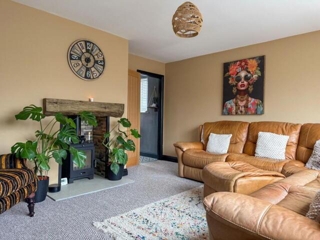 For Sale 3 Bedroom Bungalow Beccles Suffolk DS100987947
