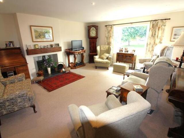 For Sale 3 Bedroom Bungalow Bledington Oxfordshire DS101931856