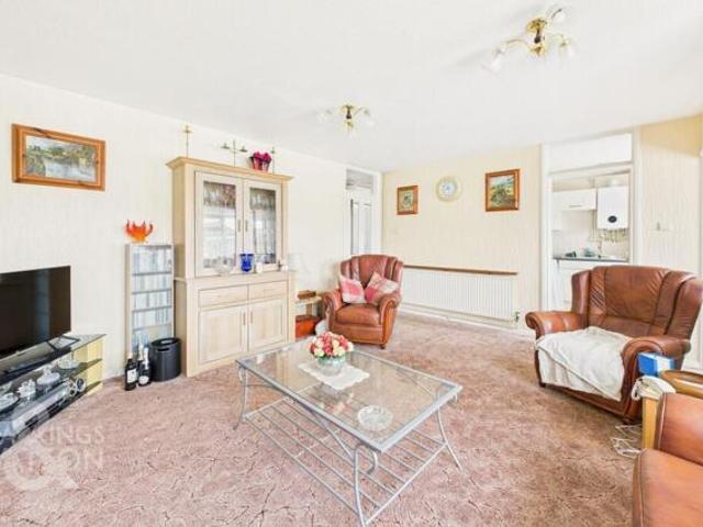 For Sale 3 Bedroom Bungalow Brundall Brundall DS99161943