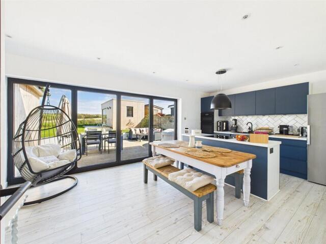 For Sale 3 Bedroom Bungalow Bude Stratton Cornwall DS100398512