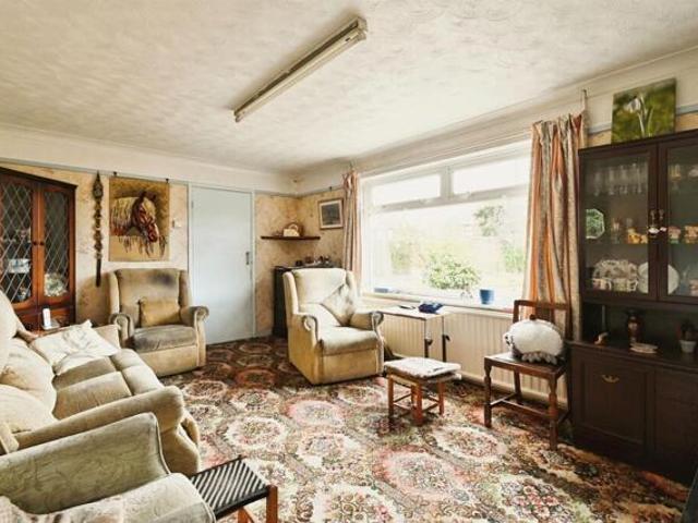 For Sale 3 Bedroom Bungalow Bungay Suffolk DS101955368