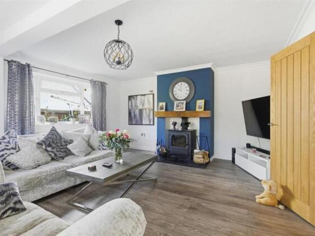 For Sale 3 Bedroom Bungalow Burston Burston DS100881553