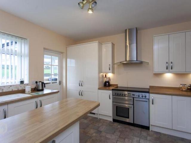 For Sale 3 Bedroom Bungalow Bury Bury DLS98903666