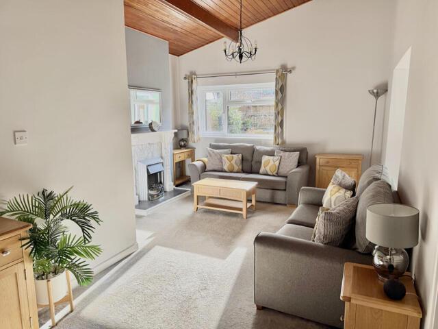 For Sale 3 Bedroom Bungalow Devizes Wiltshire DLS101199884
