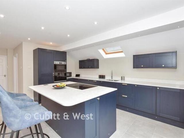 For Sale 3 Bedroom Bungalow Emsworth Emsworth DS99054870