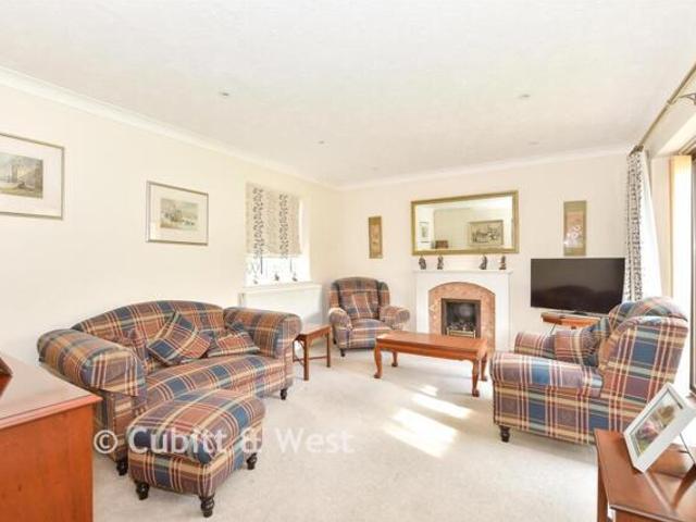 For Sale 3 Bedroom Bungalow East Sussex East Sussex DS99571958