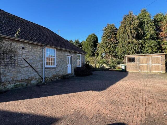 For Sale 3 Bedroom Bungalow Kirkbymoorside North Yorkshire DLS101278289