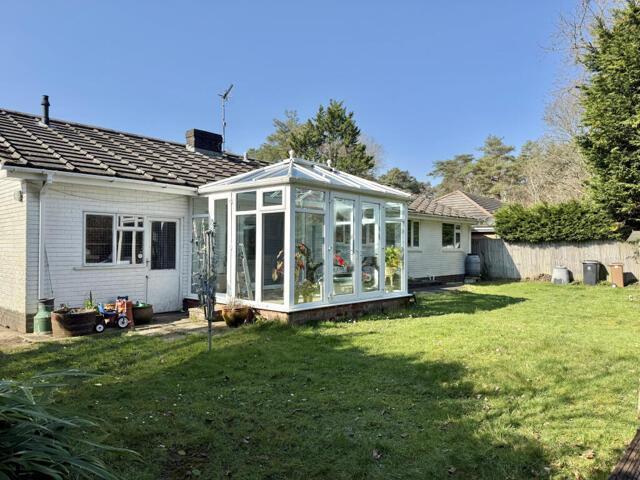 For Sale 3 Bedroom Bungalow Hampshire Hampshire DLS101379268