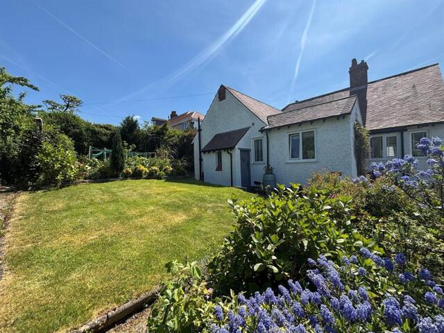 For Sale 3 Bedroom Bungalow Helsby Cheshire DS98577936