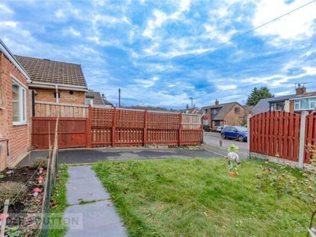 For Sale 3 Bedroom Bungalow Huddersfield Kirklees DS101231674