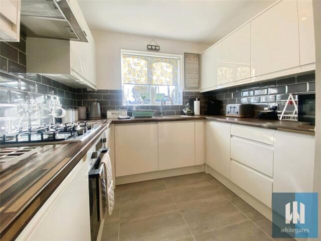 For Sale 3 Bedroom Bungalow Liversedge Kirklees DS98834635