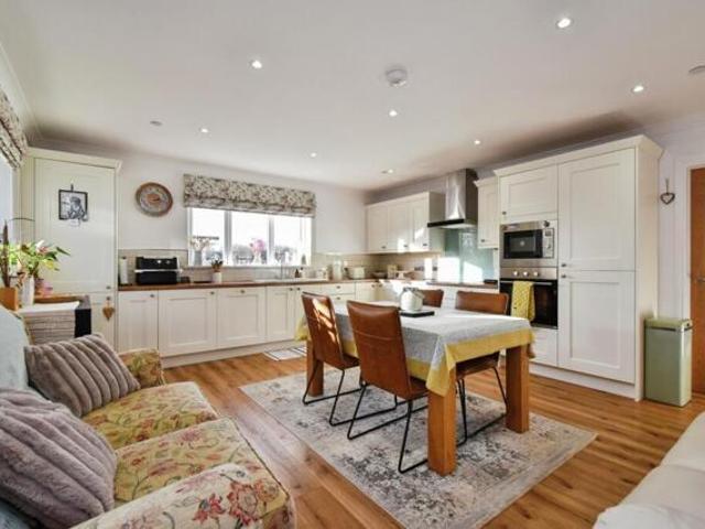 For Sale 3 Bedroom Bungalow Llanelli Carmarthenshire DS98278501