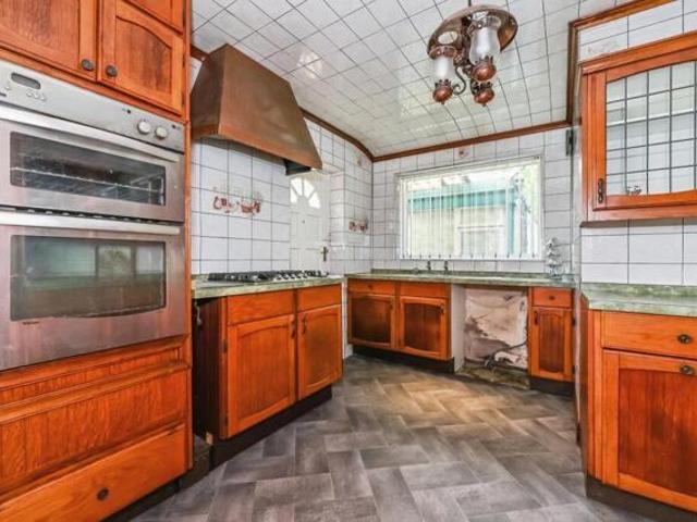 For Sale 3 Bedroom Bungalow Nottingham Nottingham DLS99986475