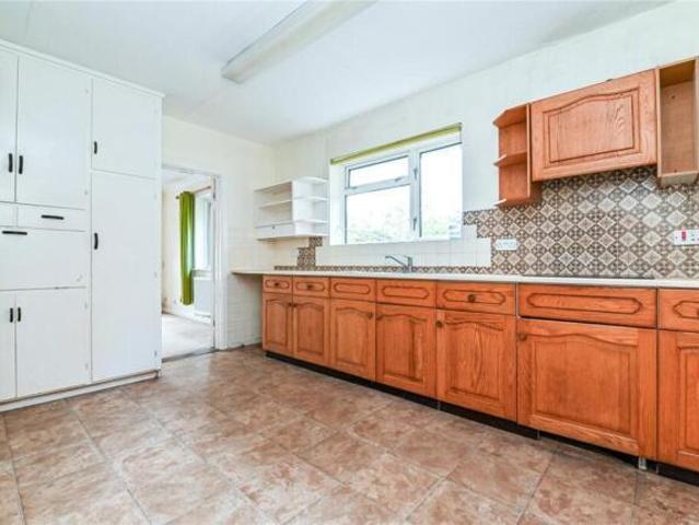 For Sale 3 Bedroom Bungalow New Milton Hampshire DLS98801011
