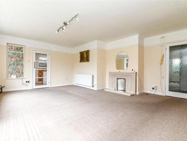 For Sale 3 Bedroom Bungalow New Milton Hampshire DLS99436682