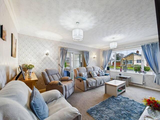 For Sale 3 Bedroom Bungalow South Elmsall South Elmsall DS101119421