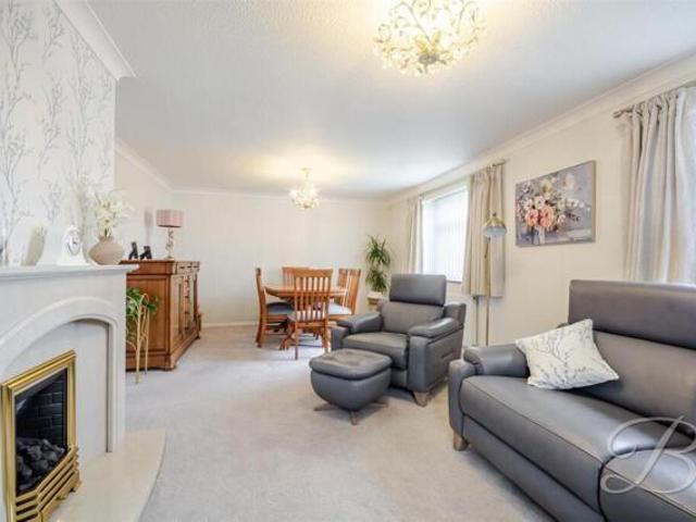 For Sale 3 Bedroom Bungalow Shirebrook Derbyshire DS98834452