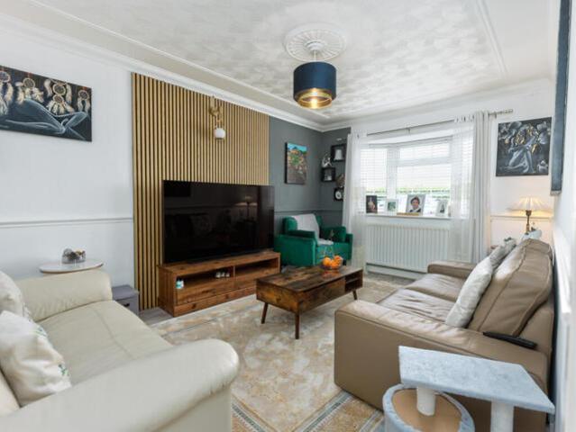 For Sale 3 Bedroom Bungalow Shrewsbury Shrewsbury DS94198630