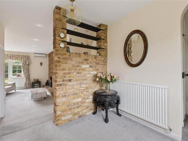For Sale 3 Bedroom Bungalow St. Albans Hertfordshire DLS100191764