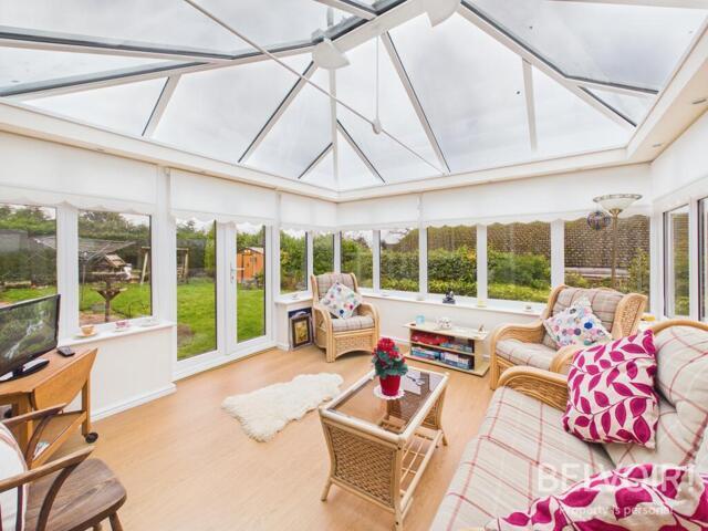 For Sale 3 Bedroom Bungalow Stafford Staffordshire DS99808612