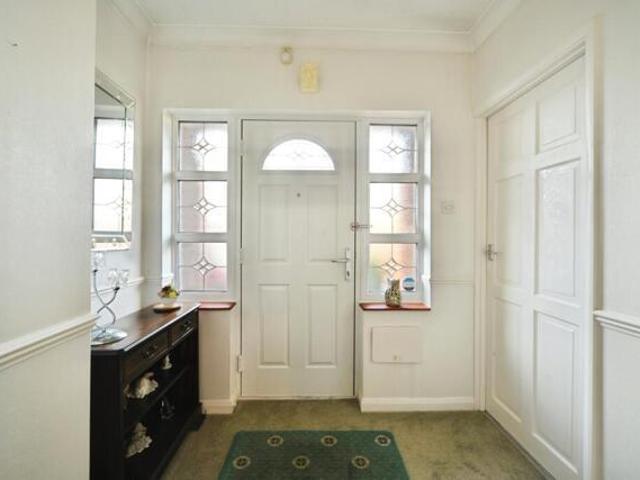 For Sale 3 Bedroom Bungalow Potters Bar Hertfordshire DLS98649074
