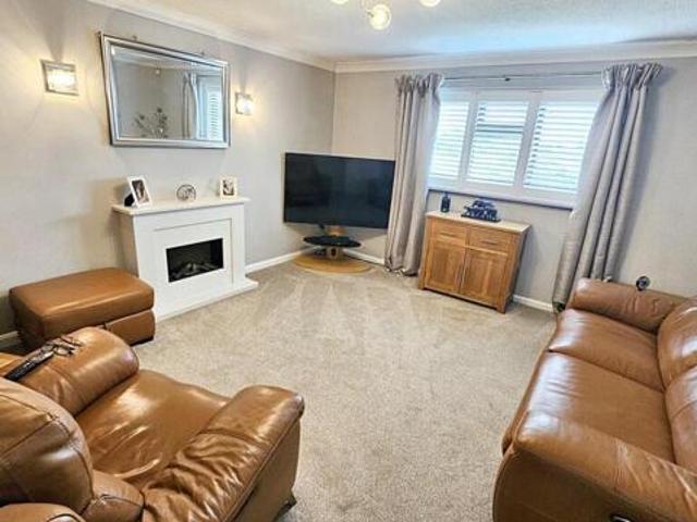 For Sale 3 Bedroom Bungalow Roade Roade DS100398326