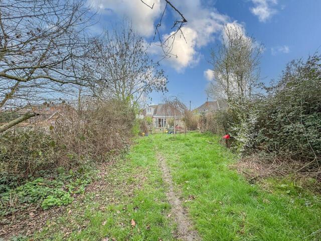 For Sale 3 Bedroom Bungalow Rayleigh Essex DLS100786672