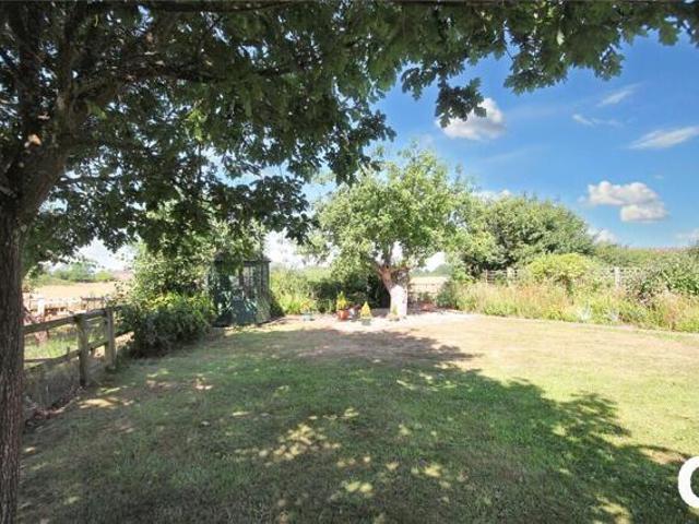 For Sale 3 Bedroom Bungalow Ringwood Hampshire DLS99840513