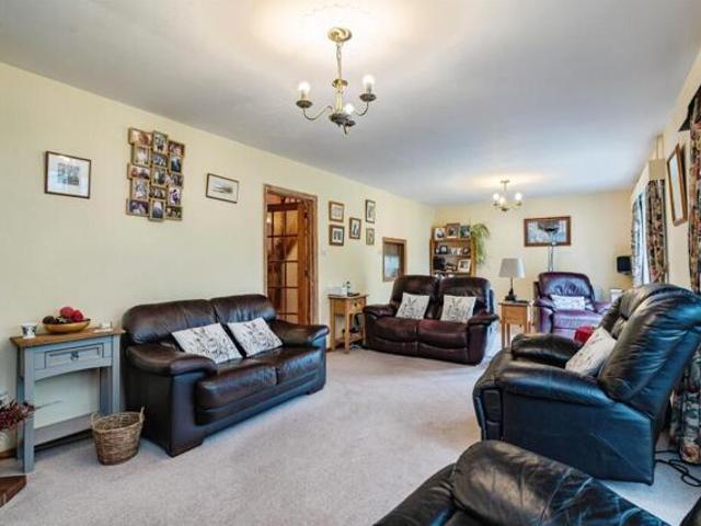 For Sale 3 Bedroom Bungalow Watton Watton DS98903455