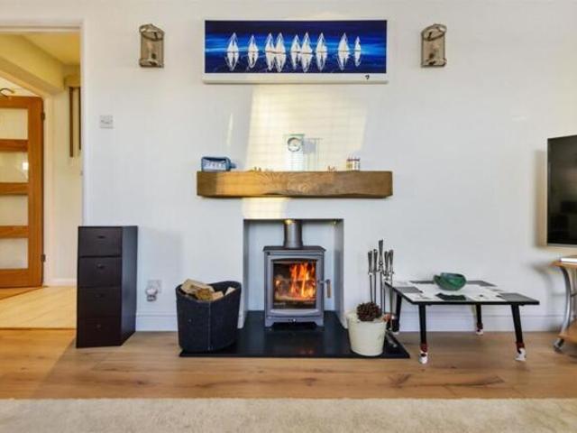 For Sale 3 Bedroom Bungalow West Sussex West Sussex DLS98577937