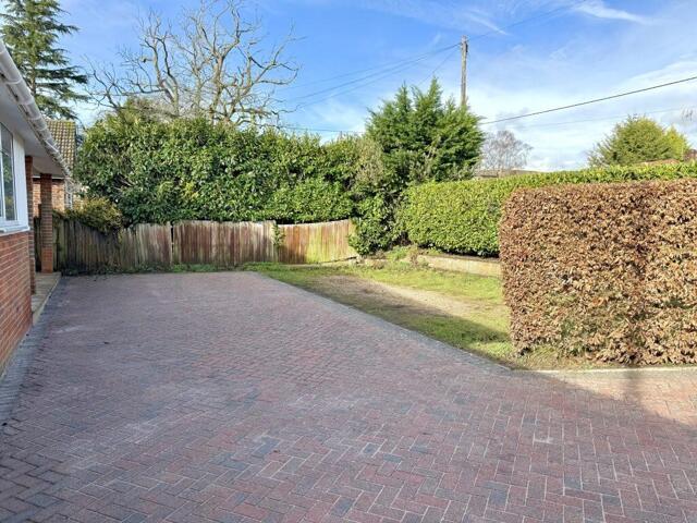 For Sale 3 Bedroom Bungalow Whitehill Whitehill DS99642076