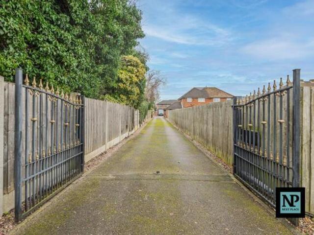 For Sale 3 Bedroom Bungalow Tamworth Staffordshire DLS100456505