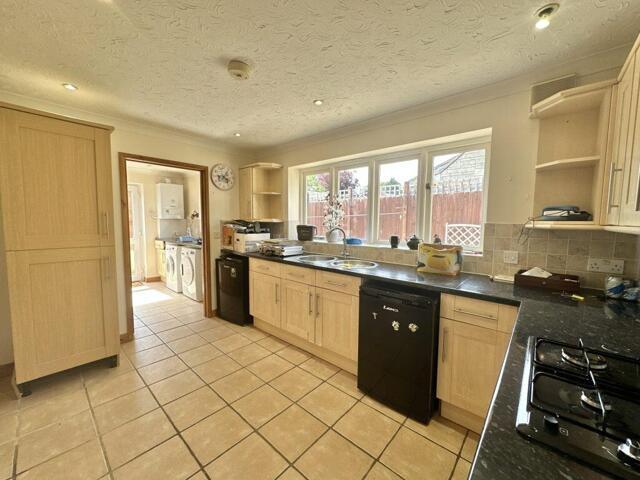 For Sale 3 Bedroom Bungalow Yeovil Somerset DLS99029419