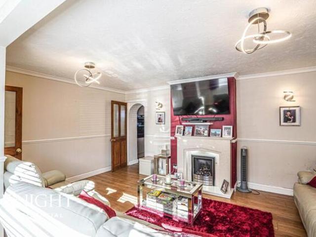 For Sale 3 Bedroom House Colchester Essex DLS99926337