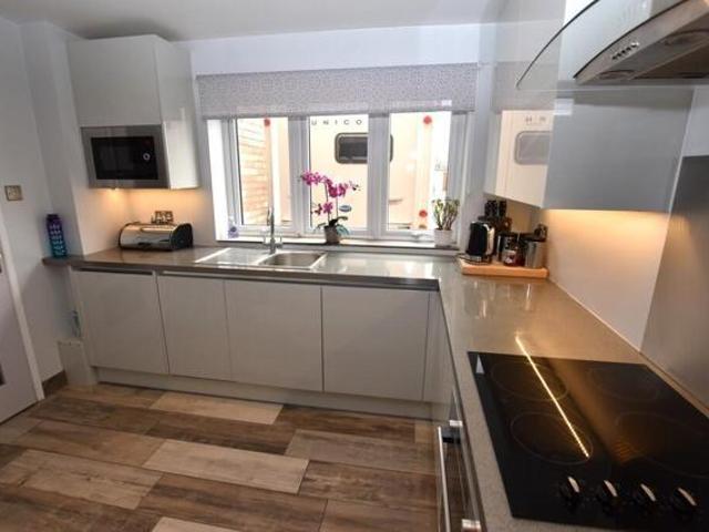 For Sale 3 Bedroom House Colchester Essex DLS101231692
