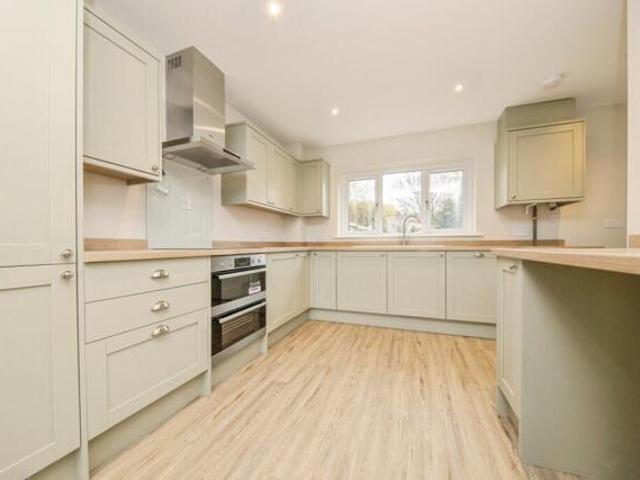 For Sale 3 Bedroom House Colchester Essex DS99029354