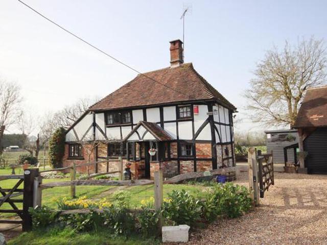 For Sale 3 Bedroom House Coneyhurst Coneyhurst DS101676725