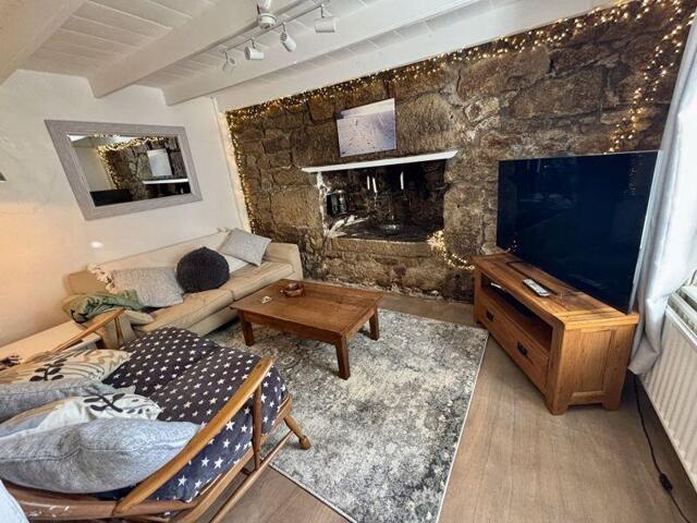 For Sale 3 Bedroom House Cornwell Oxfordshire DLS98335701